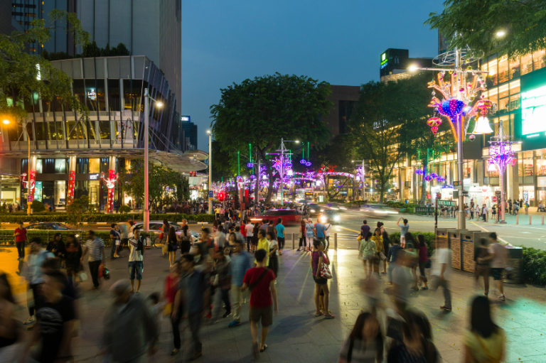 Top 10 Shopping Destinations in Asia for Tourists
